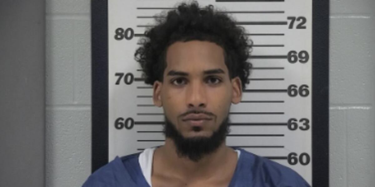 Kansas City Man Accused Of Hitting Witness During Shoplifting Escape