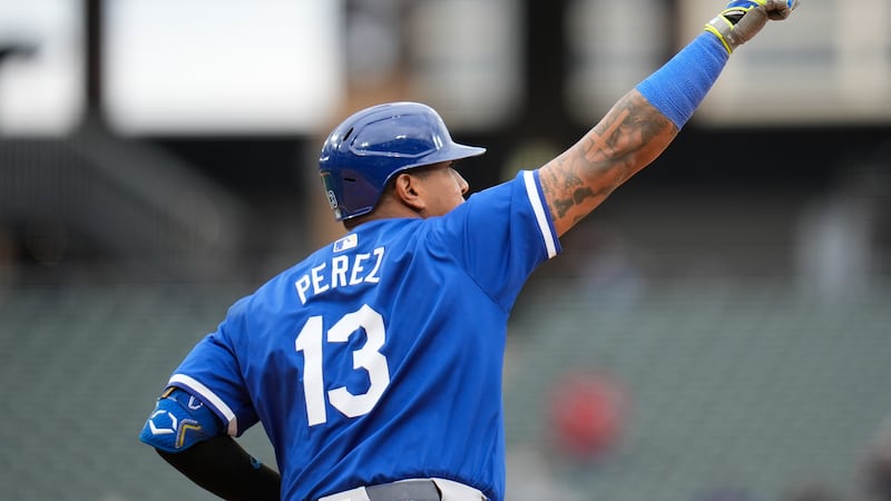 Salvador Perez returns to Royals lineup after missing game due to back ... Salvador Perez returns to Royals lineup after missing game due to back ...